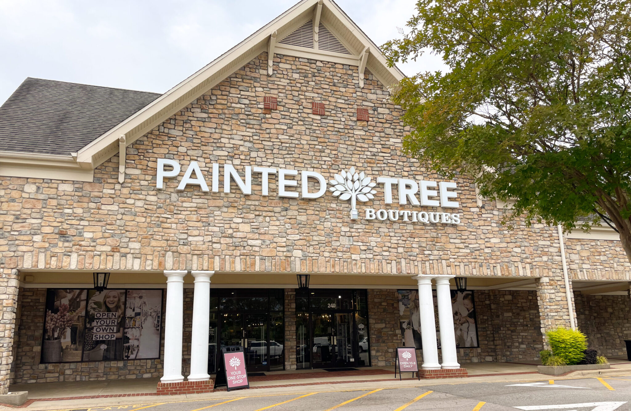 Store Locator - Painted Tree