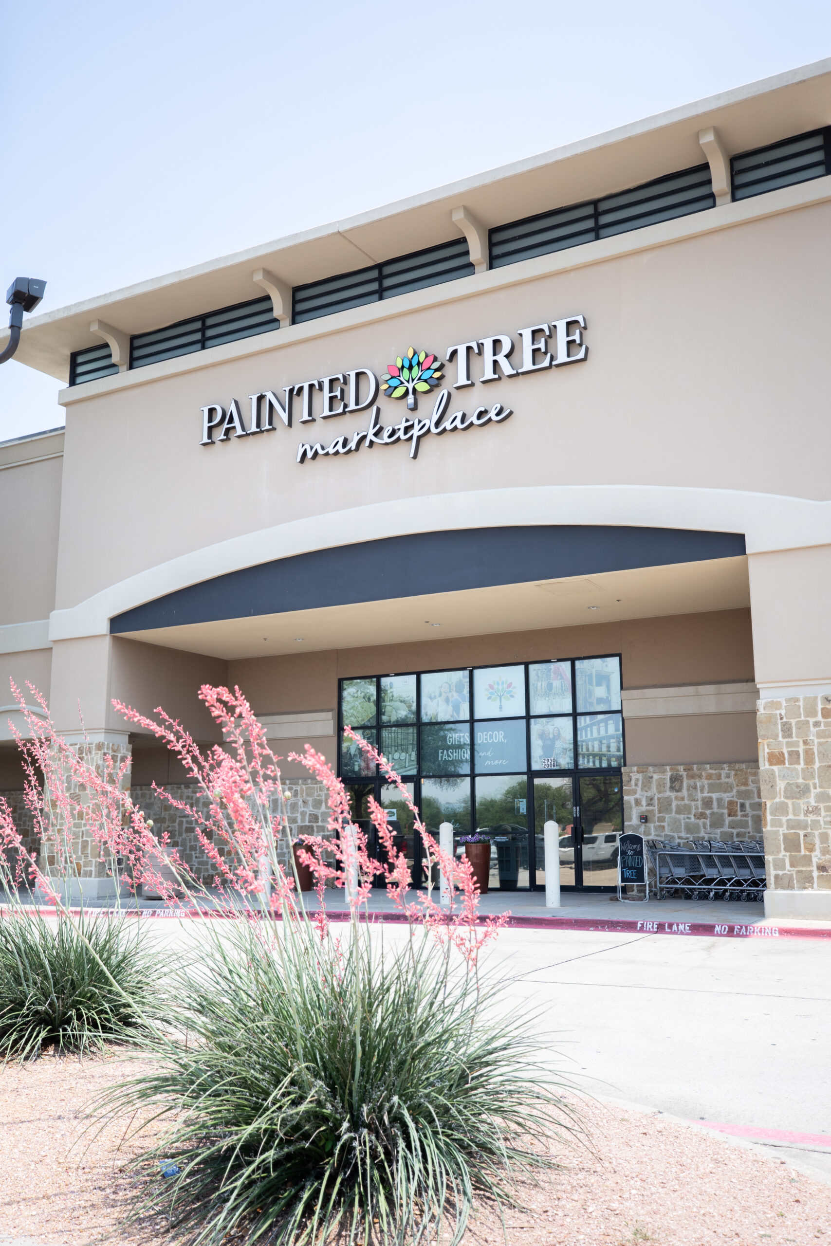 Store Locator - Painted Tree