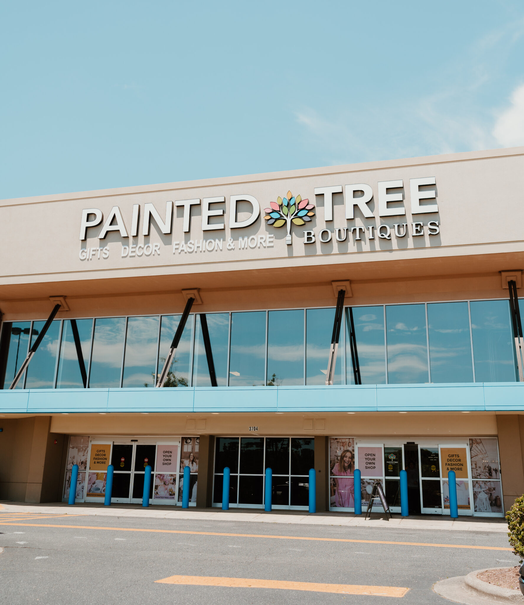 Store Locator - Painted Tree