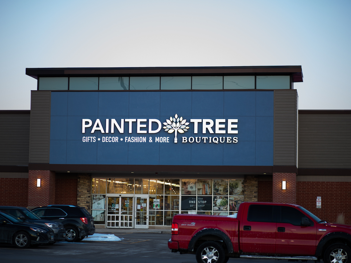 Store Locator - Painted Tree