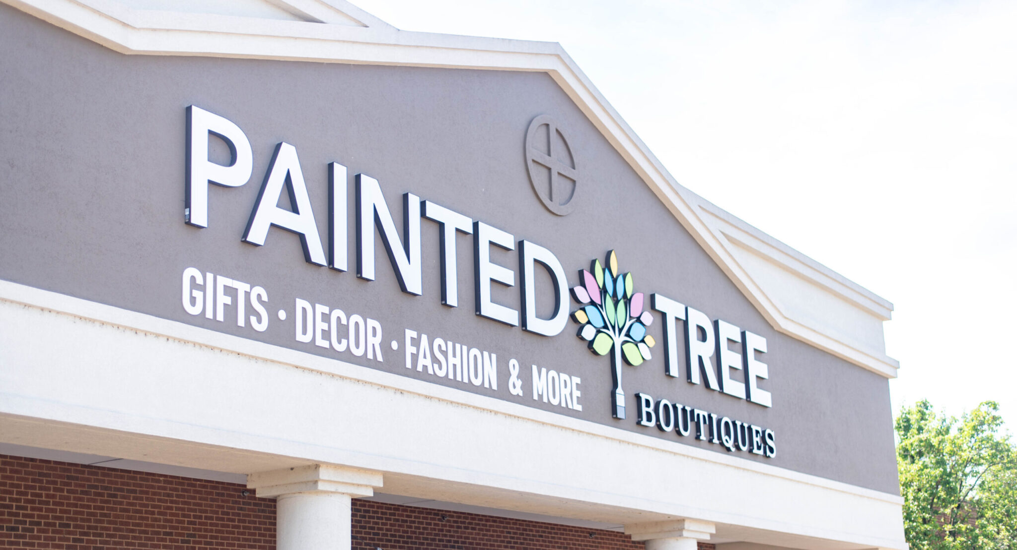 Store Locator - Painted Tree