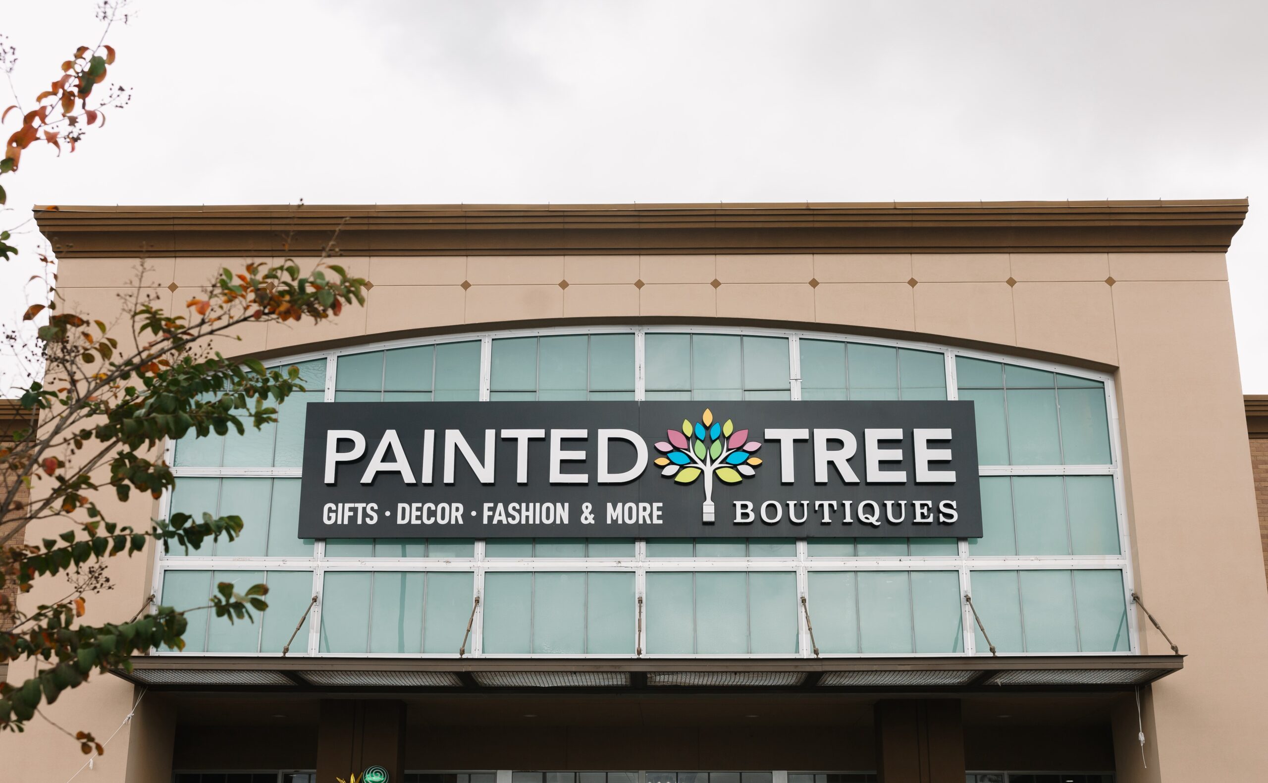 Store Locator - Painted Tree