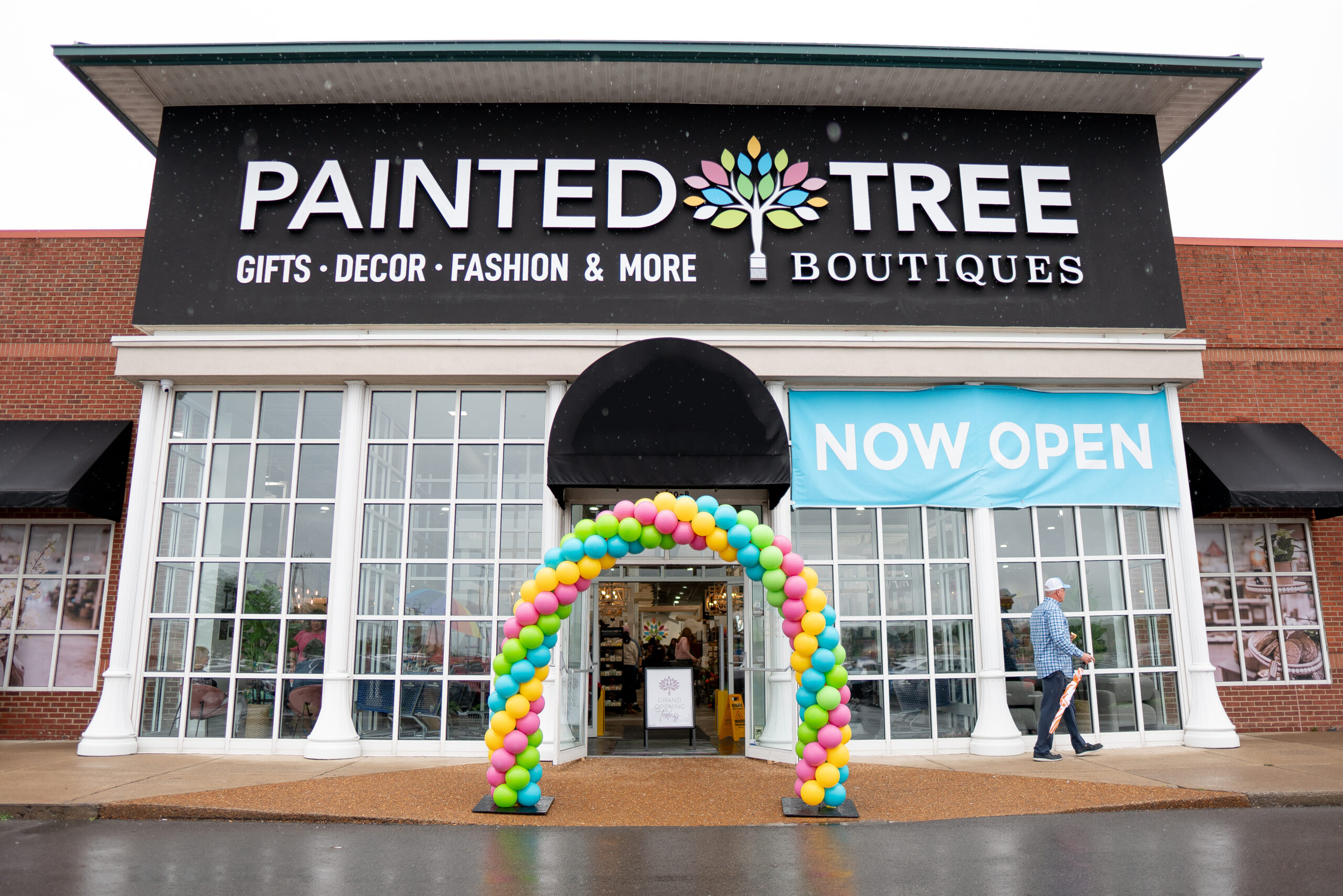 Store Locator - Painted Tree